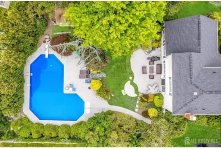 Jersey Shore’s Original Resort-style Home - Point Pleasant Beach, NJ