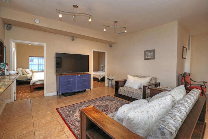 Cozy Coastal Getaway W/ Ac - Santa Barbara, CA