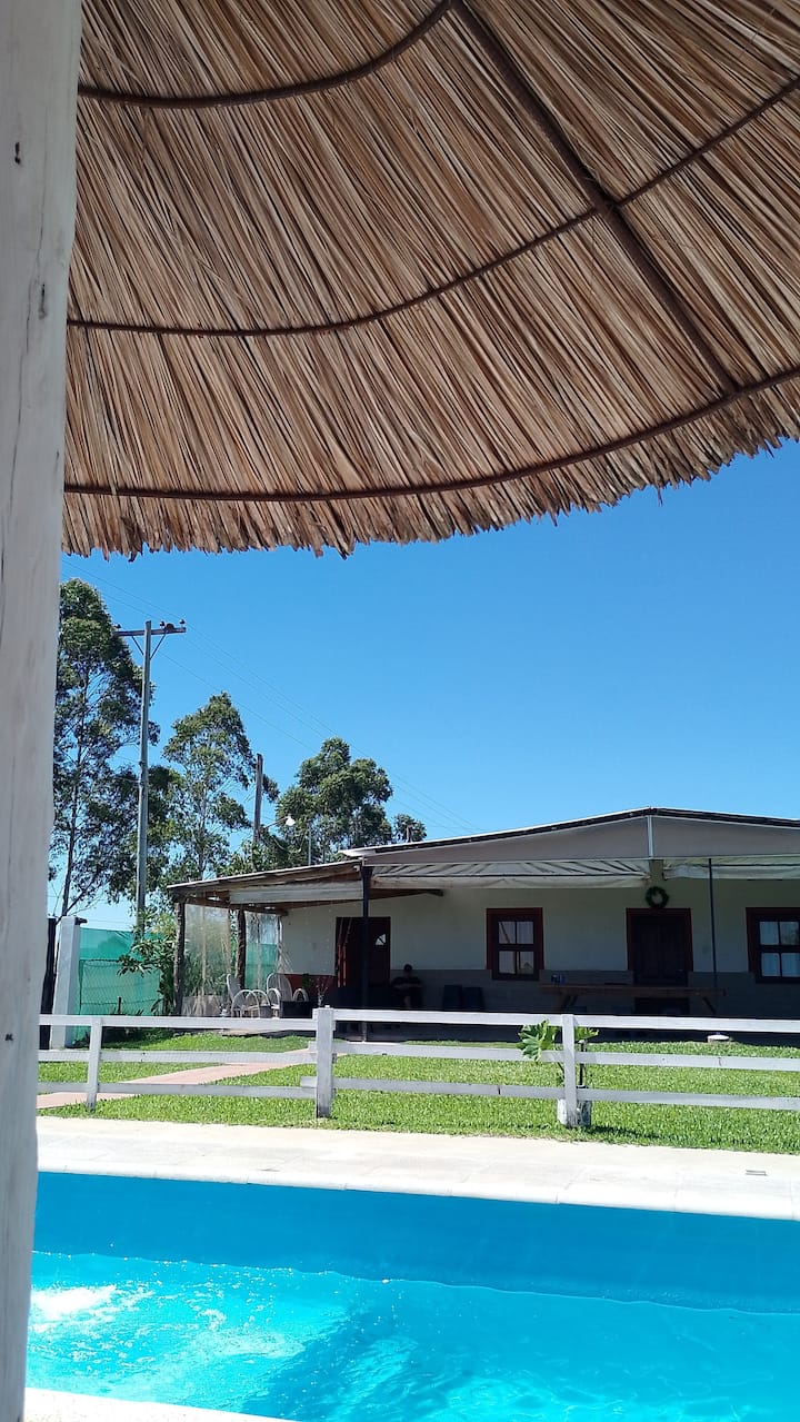 Casa Quinta Con Piscina - Curuzú Cuatiá