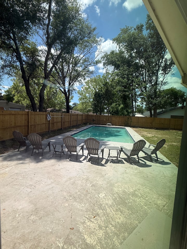 Designer Pool Home W/ Equine Twist - Near Wec - 오캘라