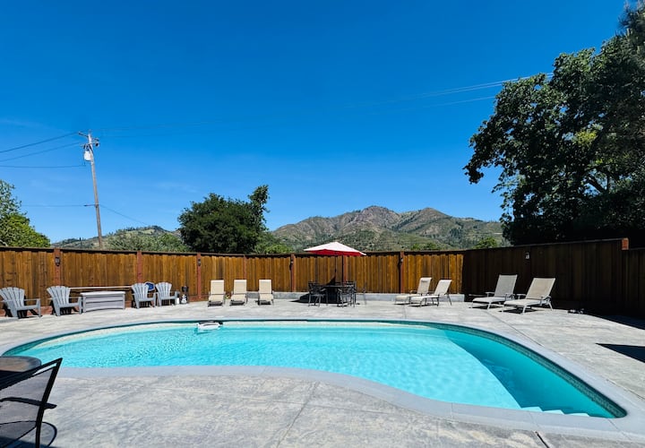 Kenwood Wine Country Retreat +Pool~hottub~mtviews! - Napa Valley, CA