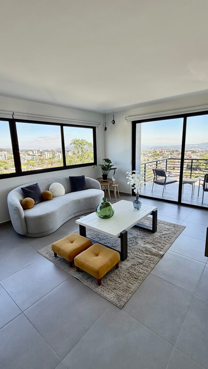 Modern Apartment With S. S. Volcano View - San Salvador