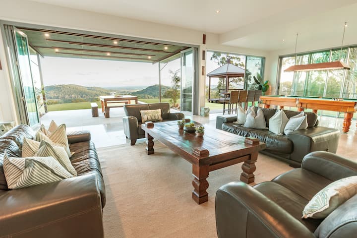 Private Hilltop Retreat. Amazing Views. Long Stays - Cooroy