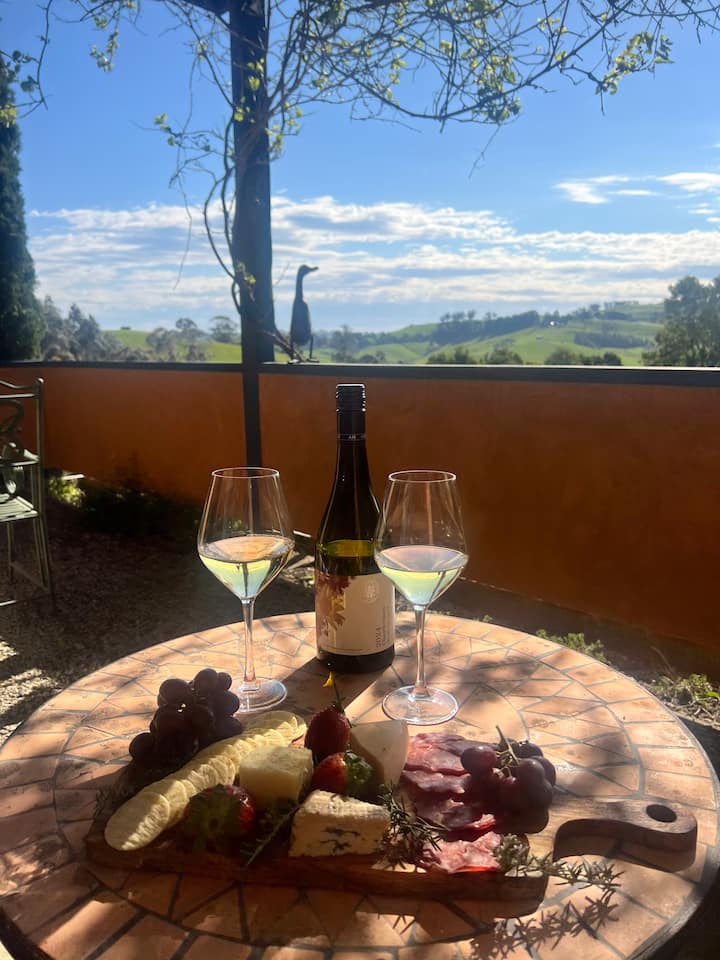 Tuscany At Black Duck Farm | Vineyards & Gardens - Leongatha