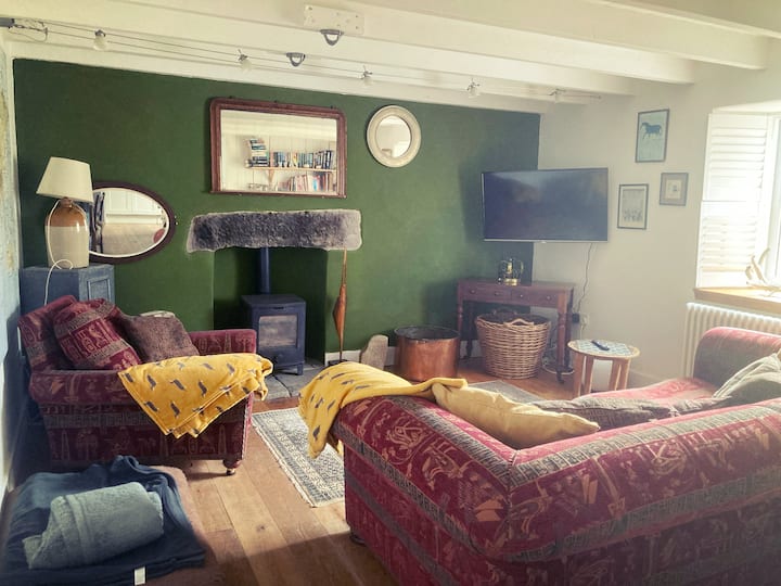 Entire Cottage & Garden By The Sea, Dogs Welcome! - Stonehaven