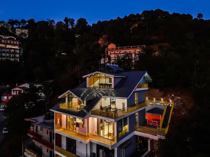 Hillside Retreat W/private Pool, Restro &Game Zone - Solan