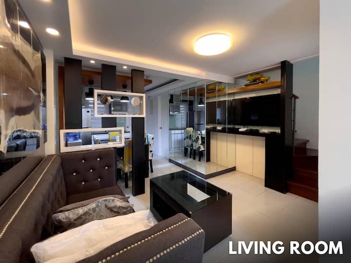 Victorian Charm, Modern Comfort | Near Sm Batangas - Batangas