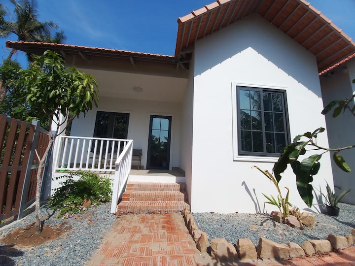 Your Peaceful & Minimalism Home In Phuquoc - Phú Quốc