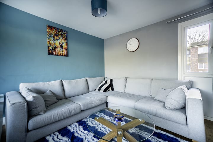 Stylish Home, Ideal For Long Stays | Pet Friendly - イギリス ホーシャム