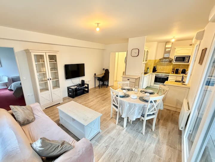 Appartement F3 Calme Parking Privé Proche Gare - Mantes-la-Jolie