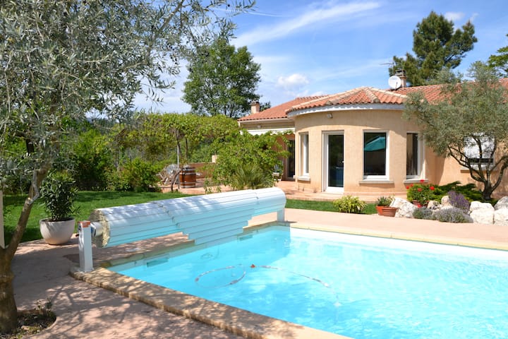 Location De Vacances Villa 110 M2 - Aubenas