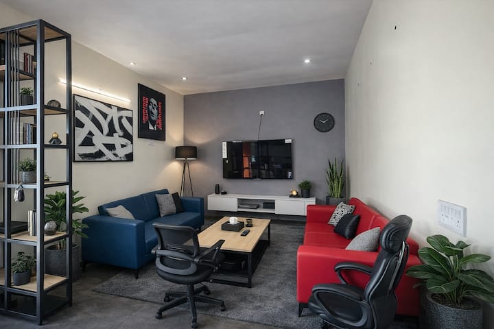 Modern 2bhk Villa | Sleeps 10 | Pet Friendly - Noida