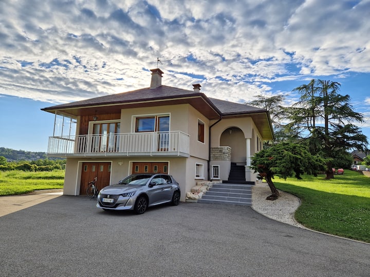 T2 Avec Terrasse, Jardin, Parking Et Vue Montagnes - La Ravoire