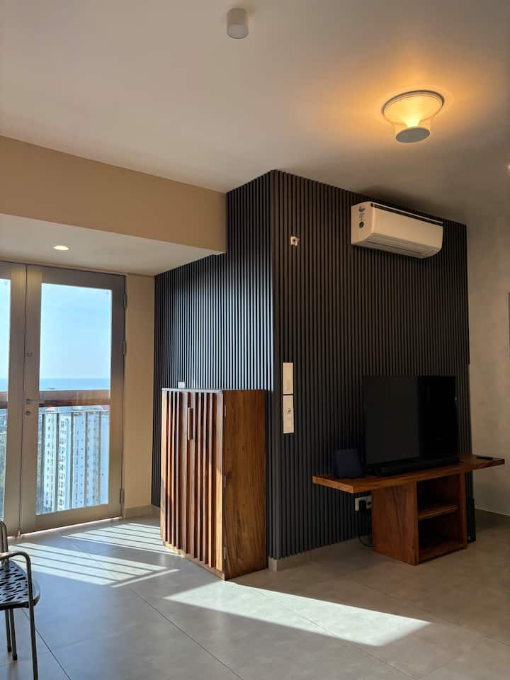 Seabreeze Urban Home | Kozhikode Beach | 2bhk - Kozhikode