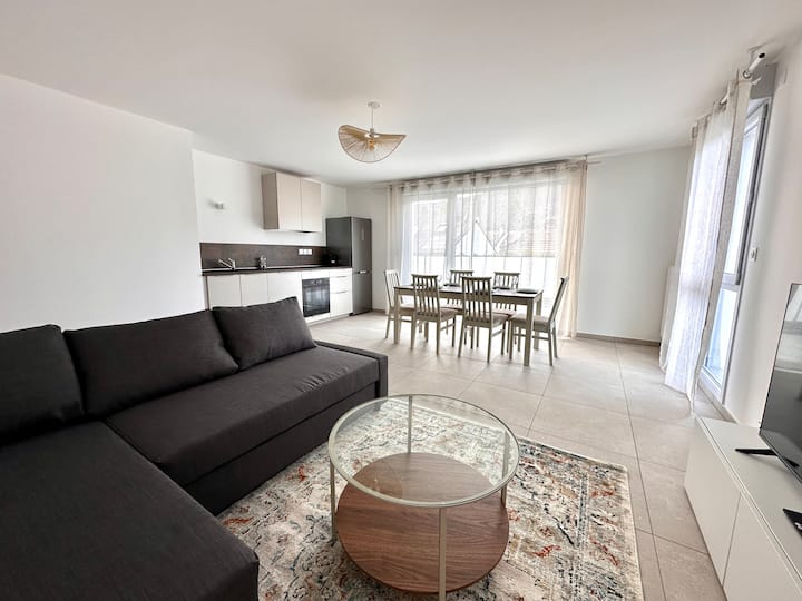 T3 Cosy Entre Lac Et Montagnes à Divonne - Versoix