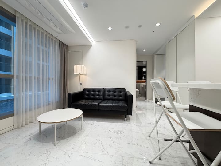 Room 2 Gangnam Luxury Comfortable 3 Bed (Q+s+s) - Seúl