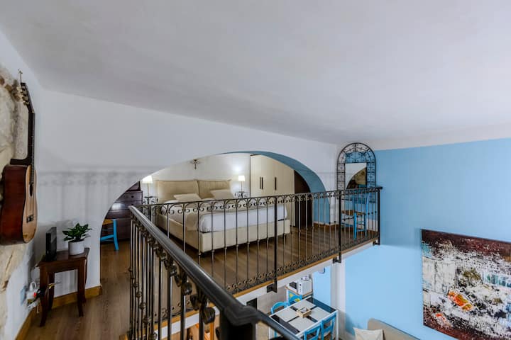 Castle Hill Loft  Heart Of Cagliari Old Town - Cagliari