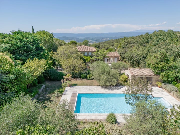 Mas Provençal Authentique, Piscine, Calme & Nature - Lourmarin