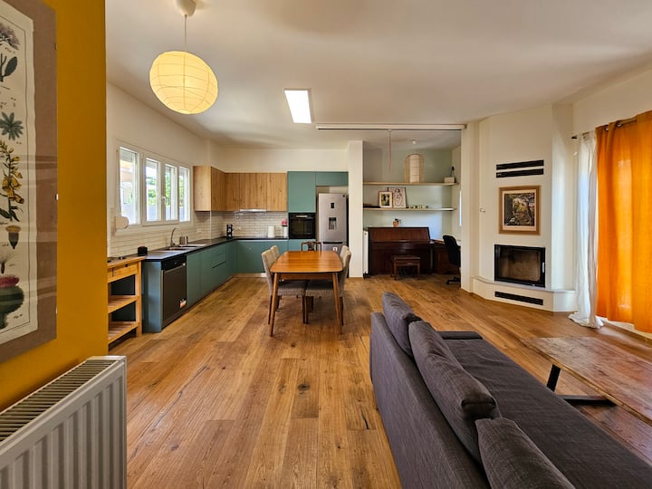 Boho Airport Nest - Milos