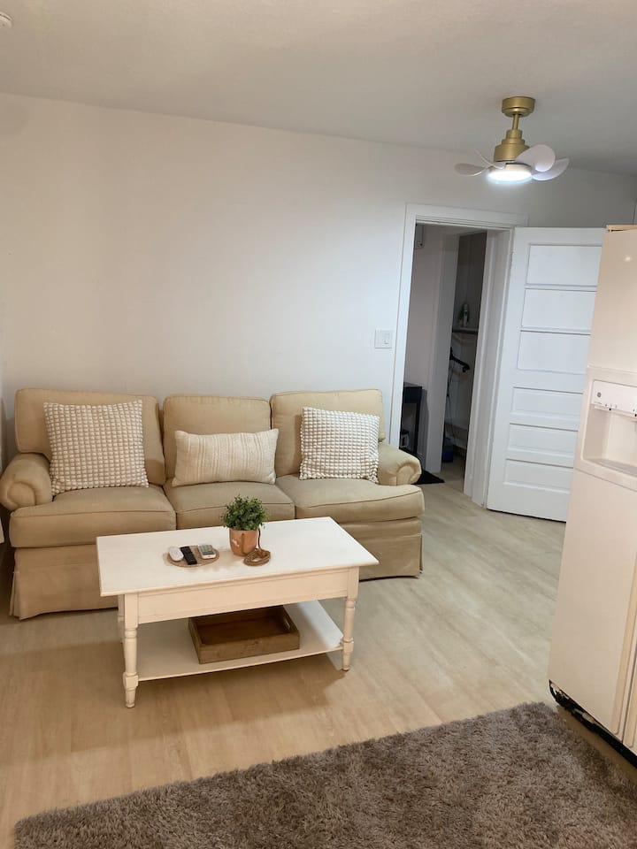 Brand New Centrally Located Full Apartment Home - Orlando