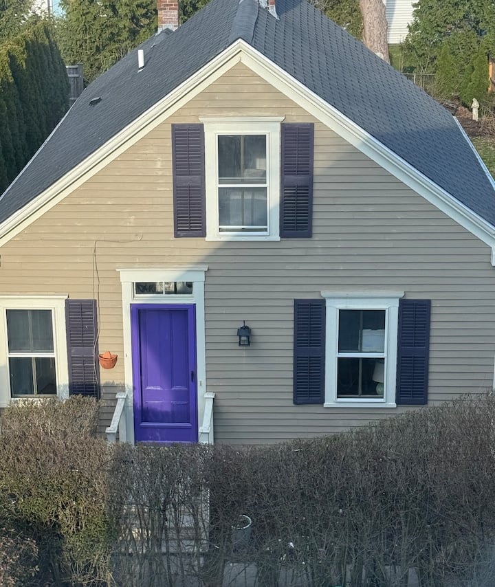 Ruth S. Pearse Cottage - 布里斯托爾