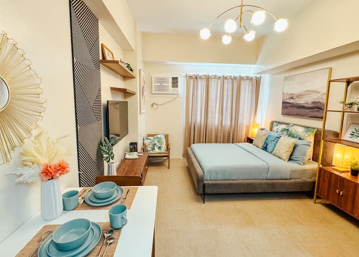 Cozy 0650 Near It Park + 500mbps + Netflix - Cebu City