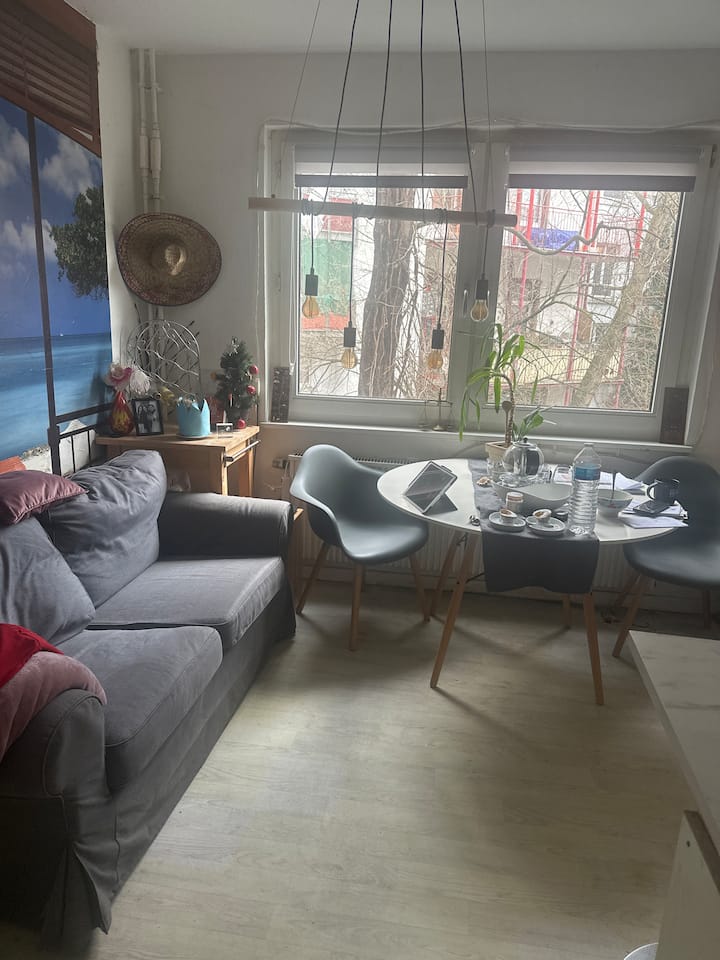 Sehr Zentral Neben Messe Hauptbahnhof Stadt Nähe - Frankfurt