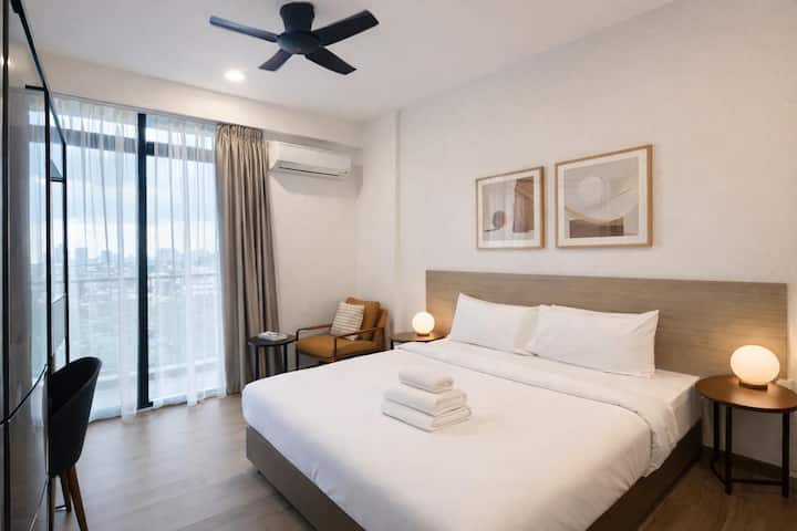 The Mate Studio • Balcony • Damansara Uptown - 프탈링자야