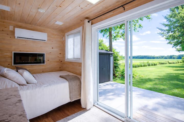 Tiny Home In Private Forest, Near Beach - Ontario