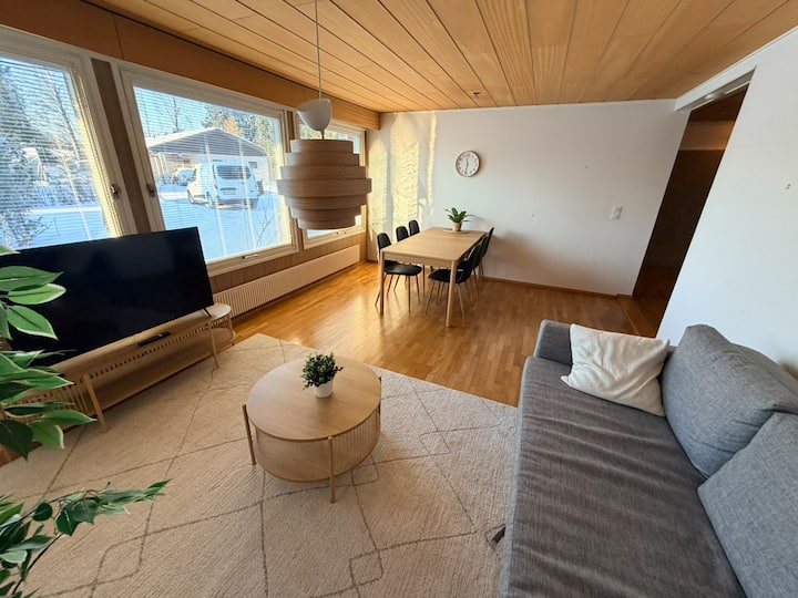 Rauhallinen Asunto Aivan Lentokentän Läheisyydessä - Vantaa