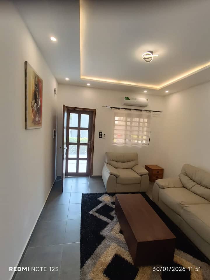 Studio Climatisé à 100m De La Plage - Cotonou