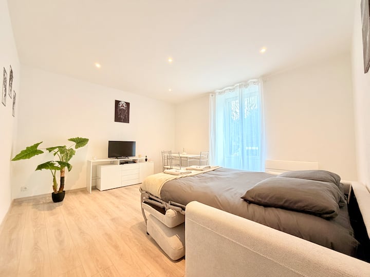 Studio Lumineux 2prsn | Proche Gare Viotte - Besançon