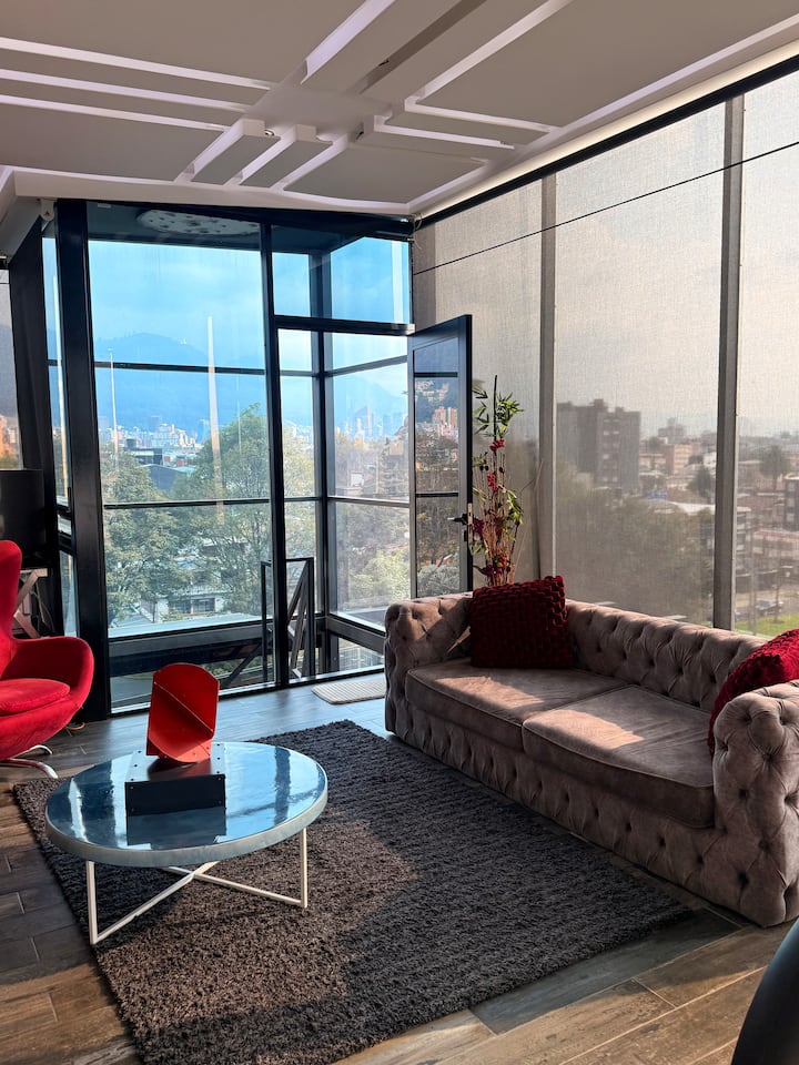 Penthouse 911 Movistar Arena - Bogota