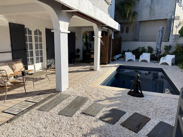 Appartement 3 Chambres Piscine. Le Tampon. - Saint Pierre