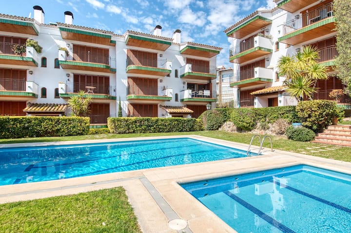 Bonito Apartamento Ancora En El Centro De Calella - Llafranc
