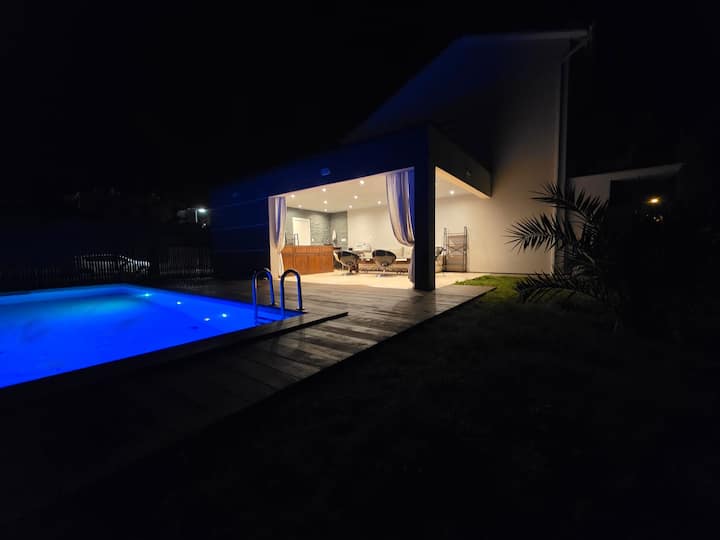 Maison T4 Avec Piscine Chauffée Et Parking Privé - Drôme