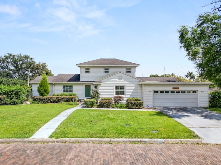 Fairmount Manor | Games, Gym, Gather | Sleeps 8 - レイクランド, FL