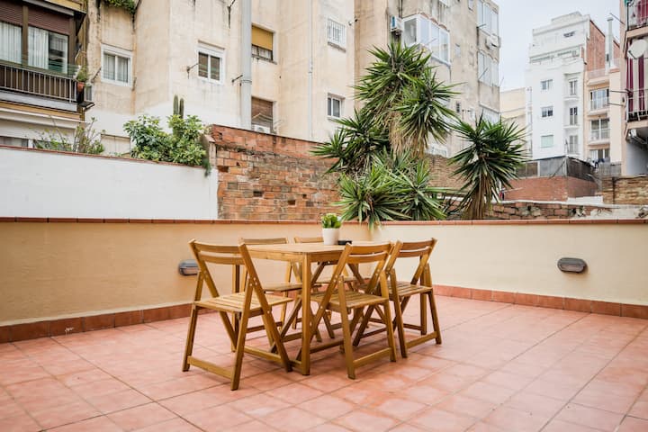 Airy 3 Bedroom Flat - L'Hospitalet de Llobregat