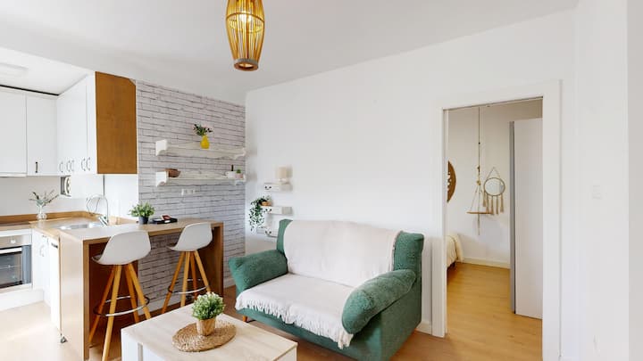 Piso Agradable A Metros De La Plaza De Las Flores - Murcia