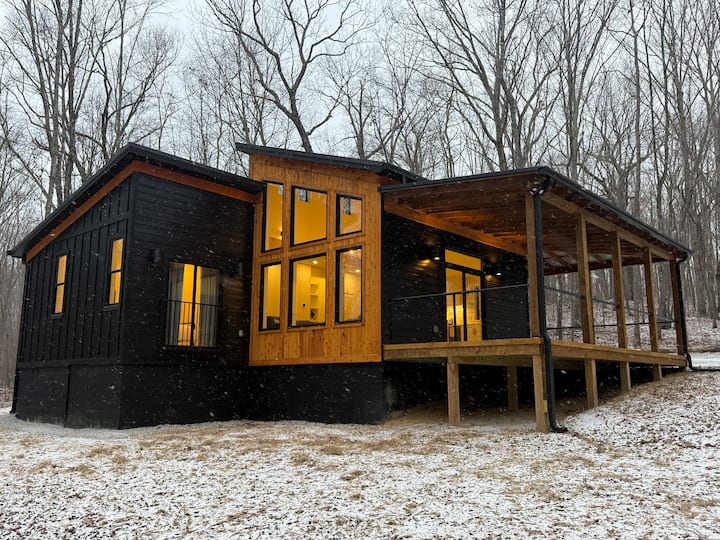 Creekside Nook In Sewanee - Sewanee, TN