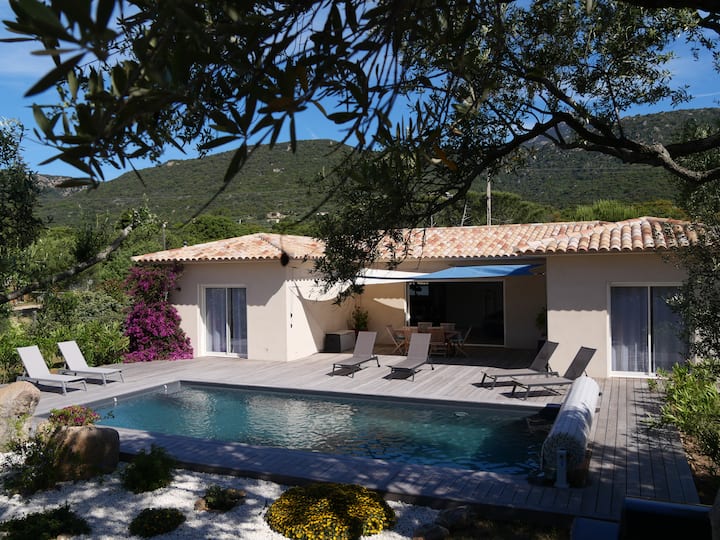 Villa Tout Confort 3 Chambres, Clim, Terrasse - Figari