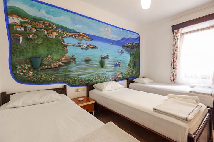 Bodrum Merkezde  Ferah Oda - Bodrum