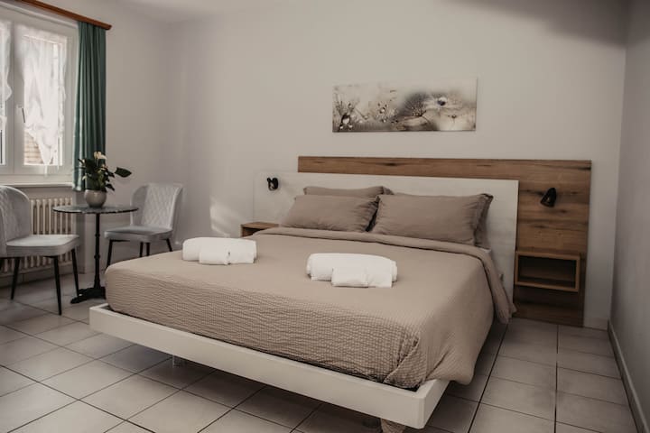 Camera Tripla Piccolo Hotel Bagno Privato(esterno) - Locarno