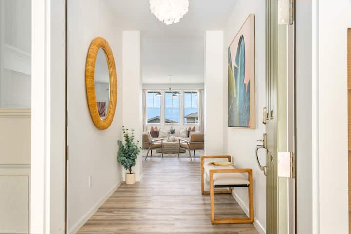 Lani Kai Ocean View Villa Sleeps 12 Pool + Hot Tub - O‘ahu, HI