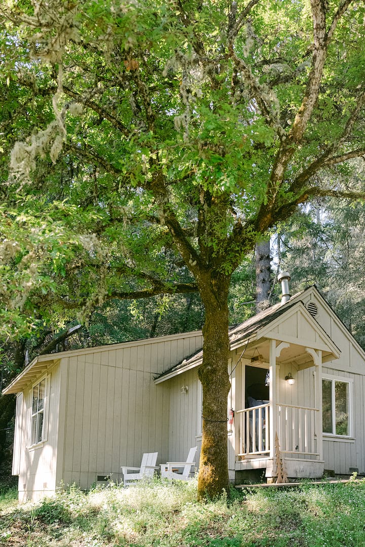 Creekside Forest Cottage | Blackberry Ranch - Cloverdale, CA