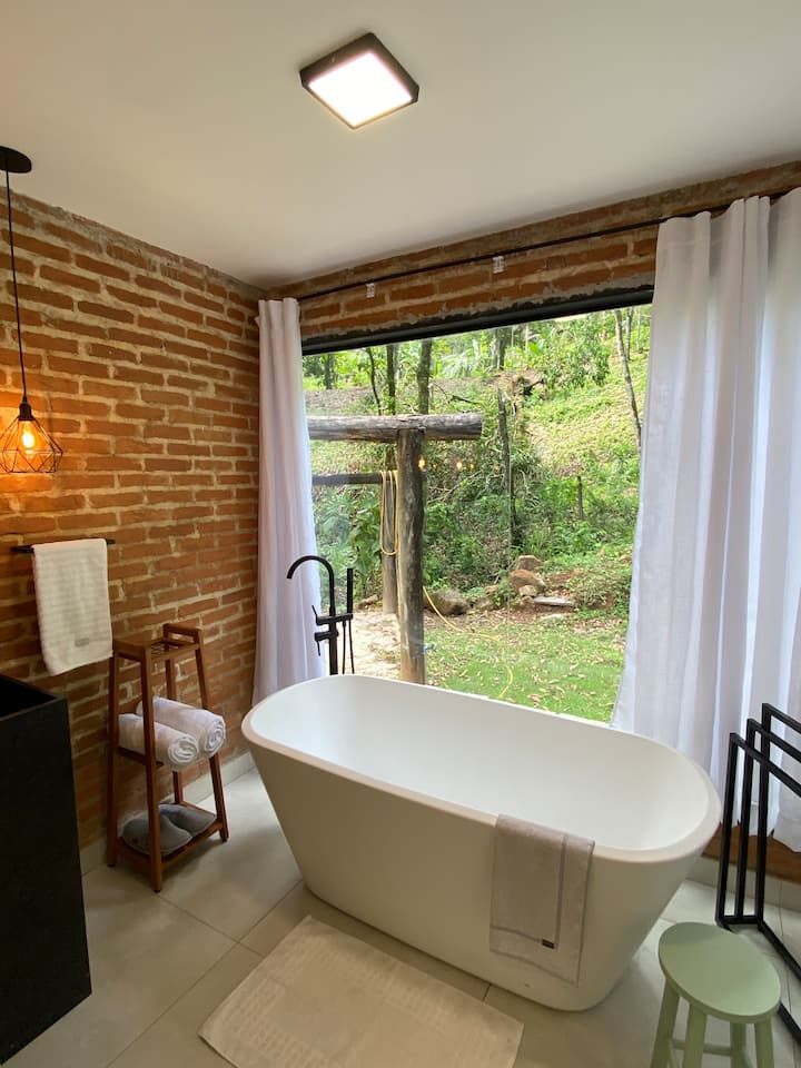 Gaia Container: Seu Refúgio Em Meio à Natureza! - Macaé