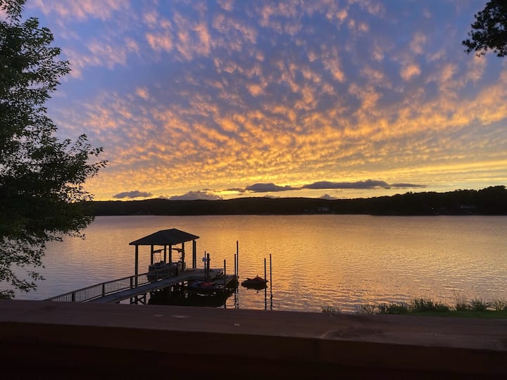 Dreamy Ridgeway Home With Grills On Lake Wateree! - Ridgeway, SC