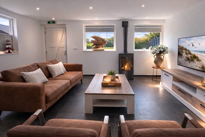 Ruime 5 Persoons Lodge - Tree Lodge - Ameland