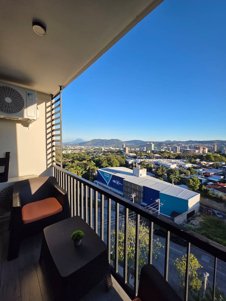 Disfruta La Mejor Vista En El Lugar Mas Alto - El Salvador