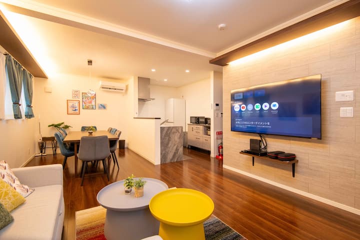 「ドリームロッジ横須賀ベース」貸切住宅、横須賀中央駅徒歩7分、市役所近く、個室サウナ、家具家電完備 - Yokosuka